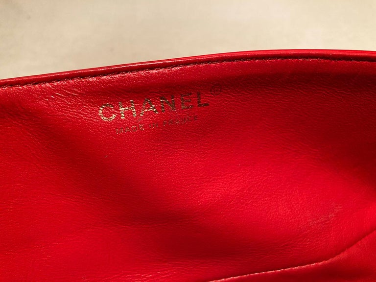 Chanel Red 2.55 Reissue Quilted Patent Leather East/West Clutch at ...