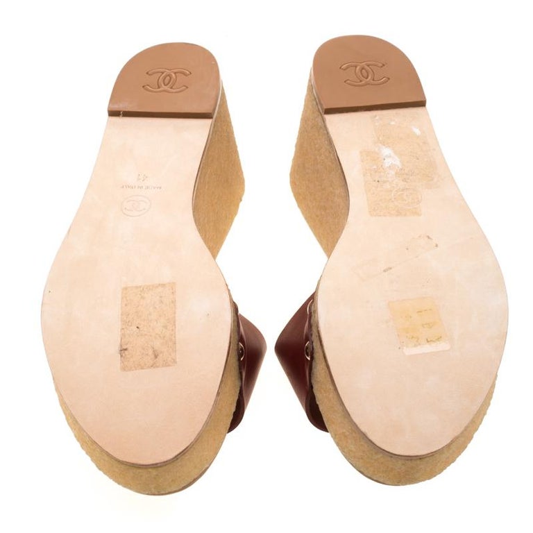 Chanel Red Leather Wedge Platform Slides Size 41 For Sale at 1stDibs