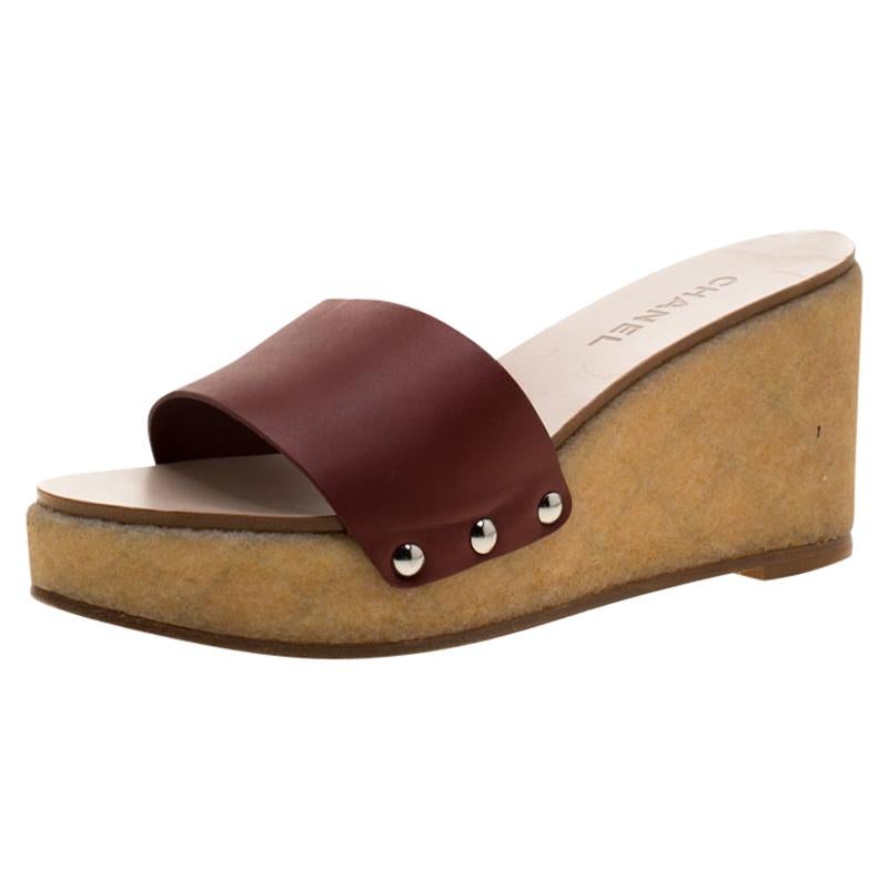 Chanel Red Leather Wedge Platform Slides Size 41 For Sale at 1stDibs