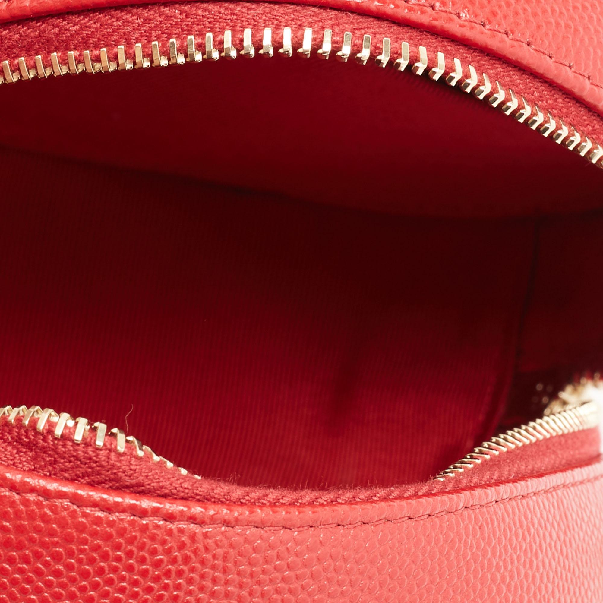 Chanel Red Quilted Caviar Leather Round Crossbody Bag at 1stDibs | red ...