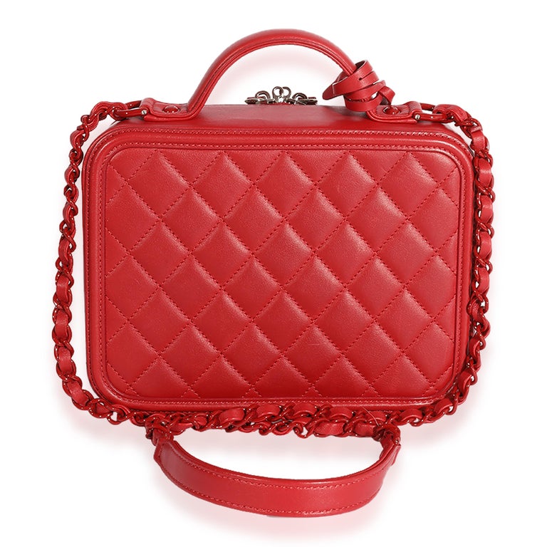 Chanel Red Quilted Lambskin Medium Filigree Vanity Case For Sale at 1stDibs
