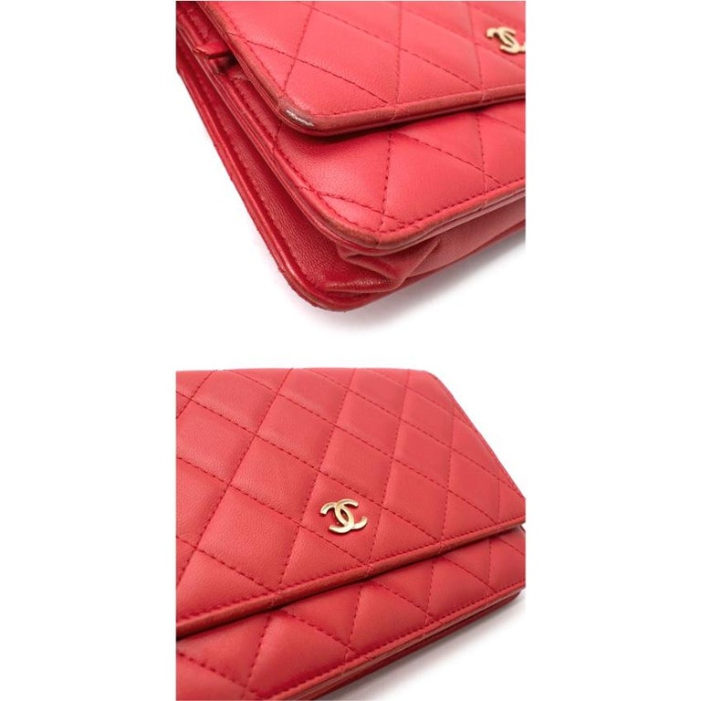 Chanel Red Quilted Leather Wallet on Chain For Sale at 1stDibs