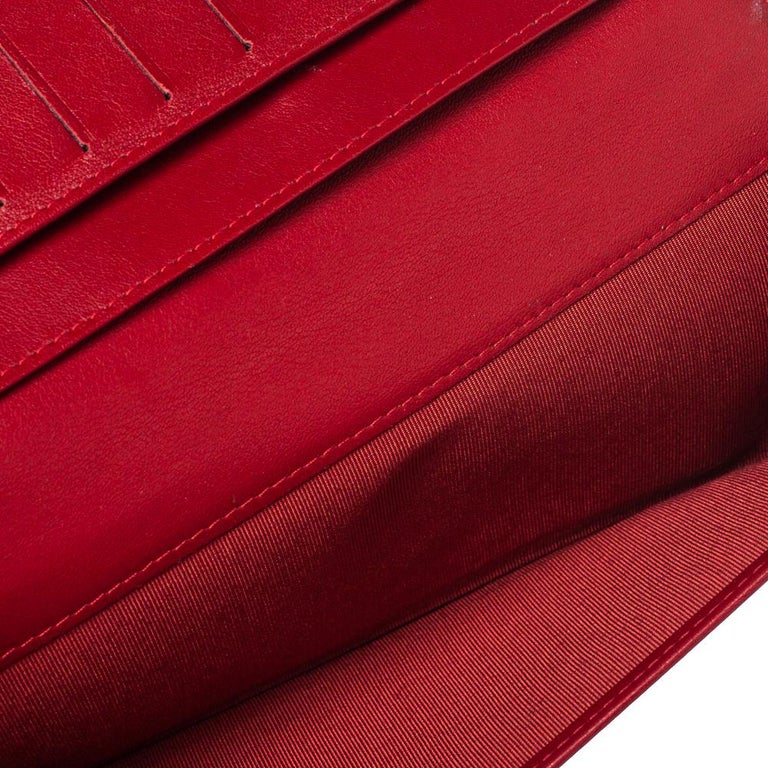 Chanel Red Quilted Patent Leather CC Brilliant Wallet at 1stDibs