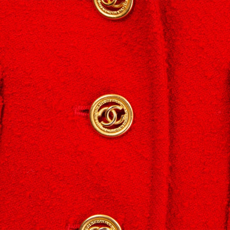 CHANEL red wool blend VINTAGE CROPPED TWEED Blazer Jacket XS - S at 1stDibs