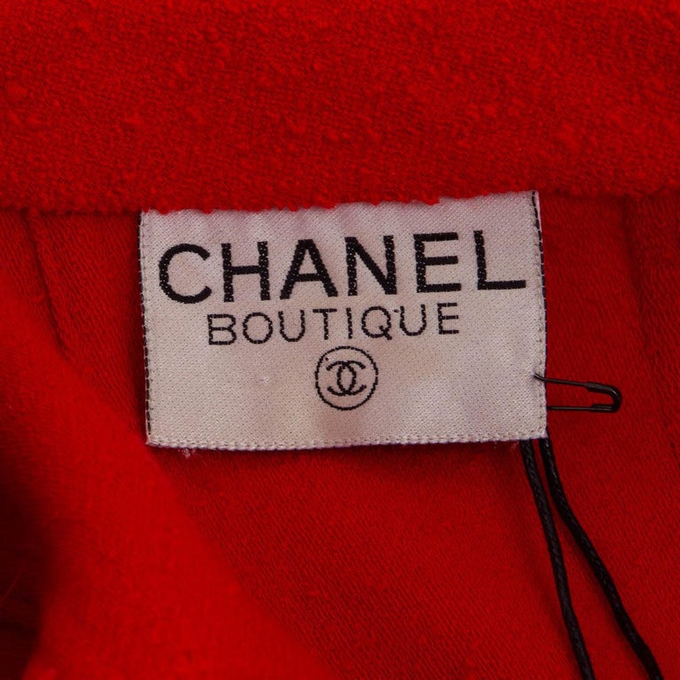 CHANEL red wool blend VINTAGE CROPPED TWEED Blazer Jacket XS - S at 1stDibs
