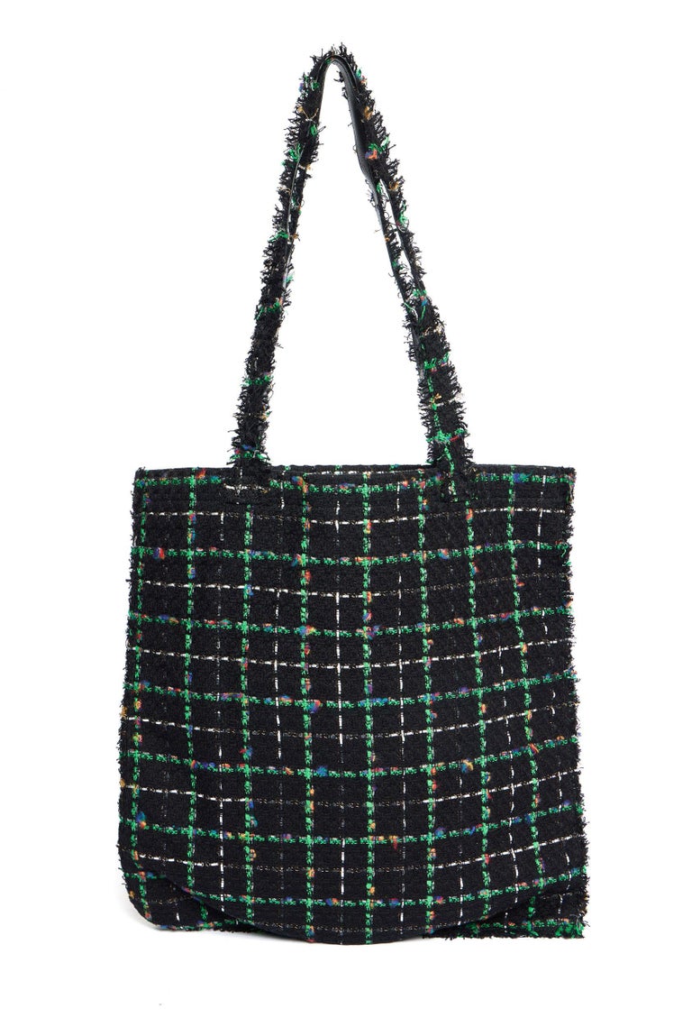 Chanel Robot Tote Bag For Sale at 1stDibs