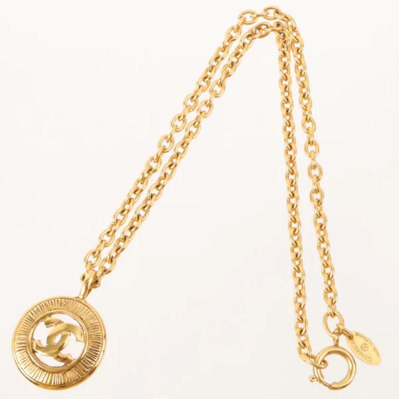 Chanel Round Cutout CC Mark Necklace For Sale at 1stDibs