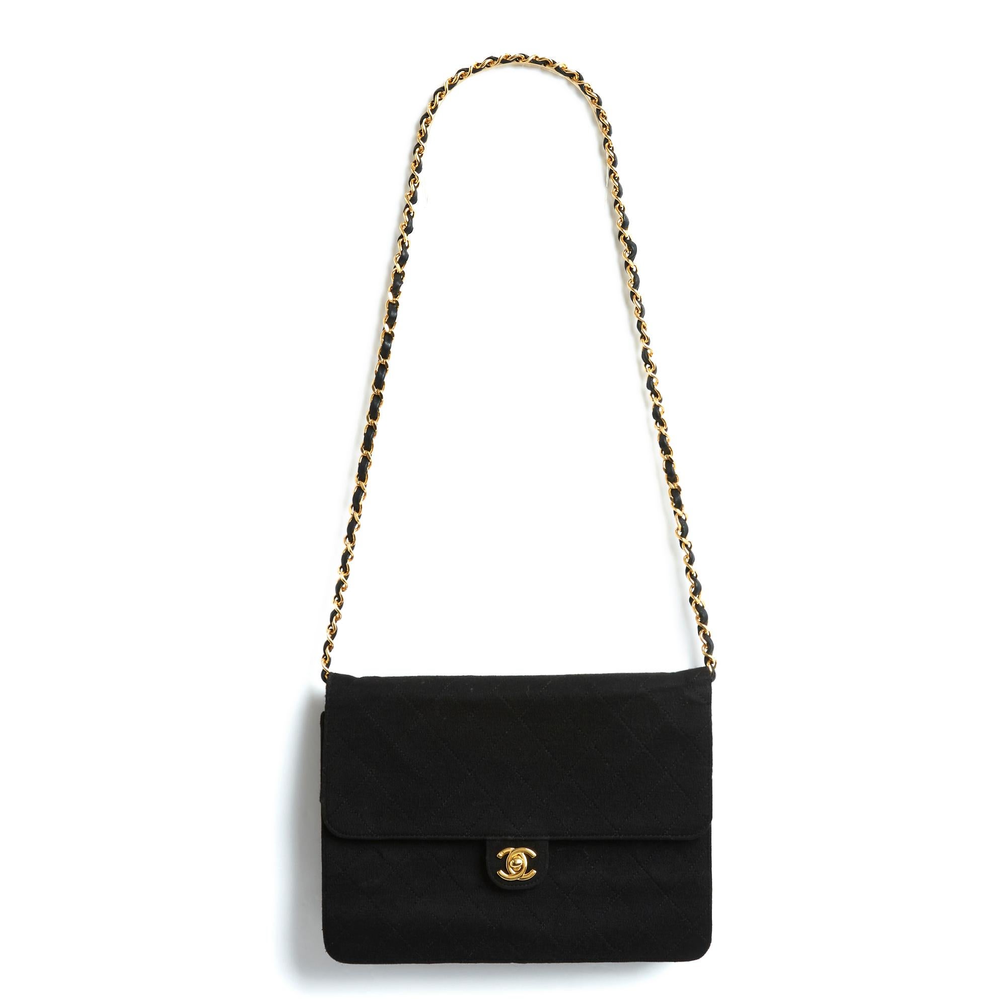 1990s Shoulder Bags - 415 For Sale at 1stDibs