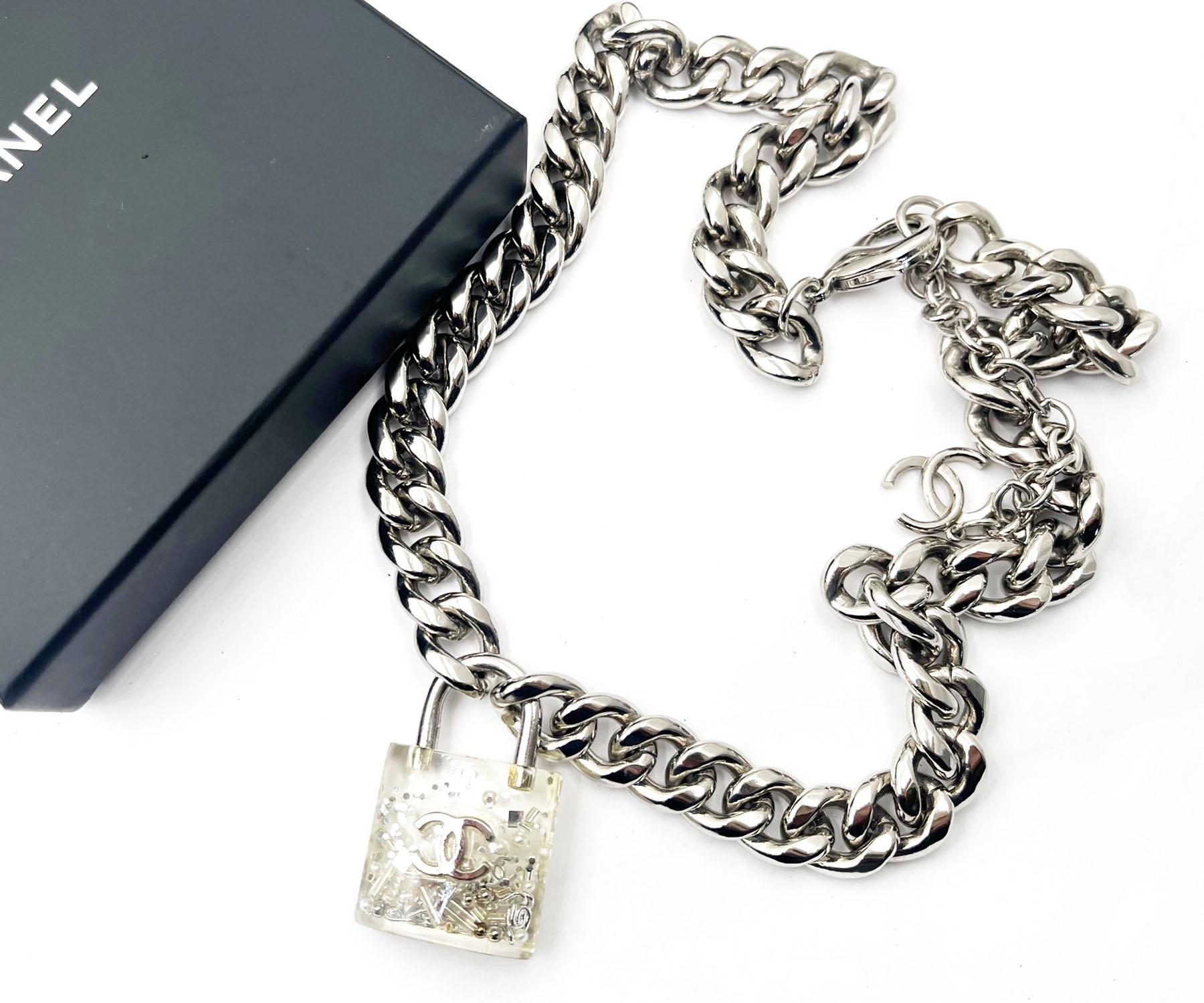 Chanel Silver CC Glitter Lock Chunky Chain Necklace For Sale at 1stDibs