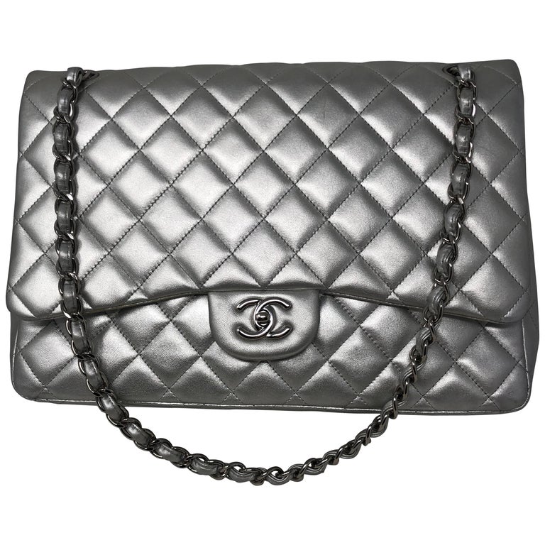 Chanel Silver Maxi Lambskin SHW at 1stDibs