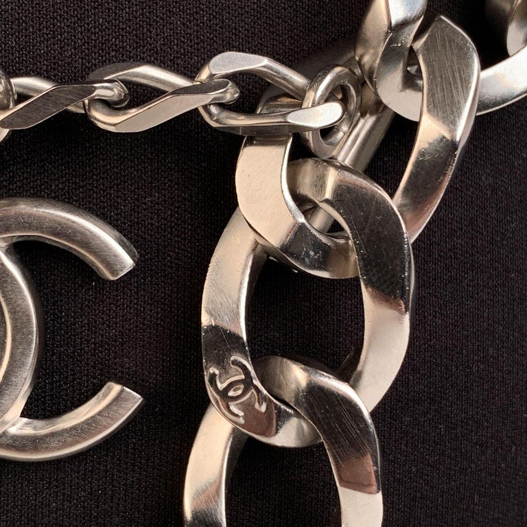 Chanel Silver Metal Chunky Chain Necklace with CC Logo For Sale at 1stDibs