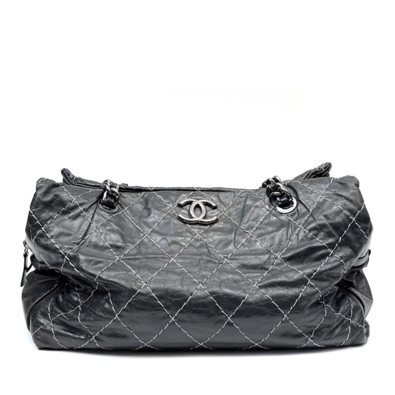 Chanel Slate Topstitched Distressed Leather Large Tote For Sale at 1stDibs