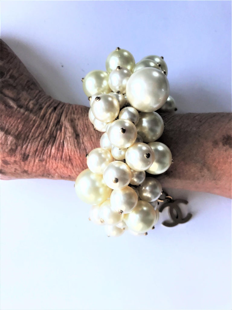 Chanel summer gold metal CC Cluster ball bracelet, collection 2013 For ...