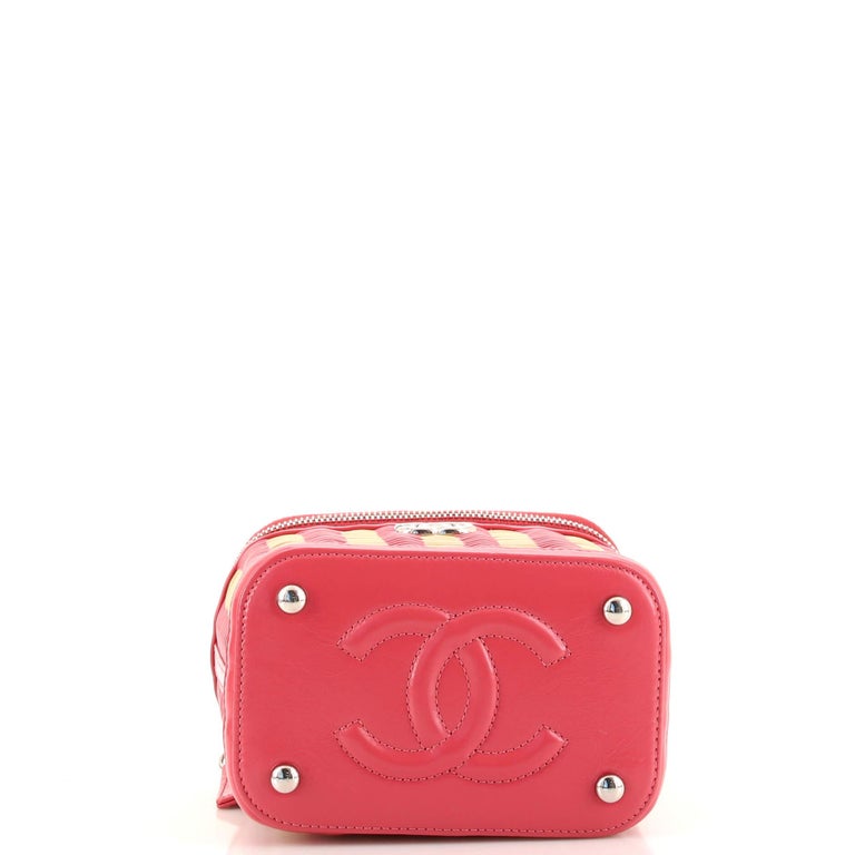 Chanel Take Away Vanity Case Rattan and Calfskin Medium For Sale at 1stDibs