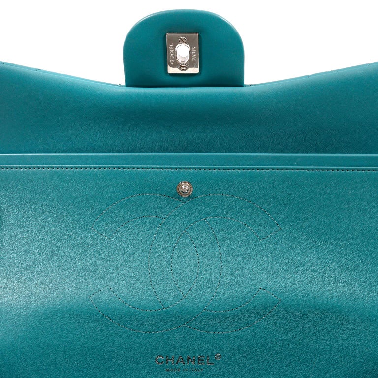 Chanel Turquoise Blue Lambskin Jumbo Classic Flap Bag For Sale at ...