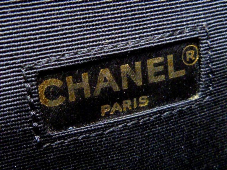 Chanel Two-tone Cc Logo Paris Edition Flap 224337 Black Quilted Satin ...