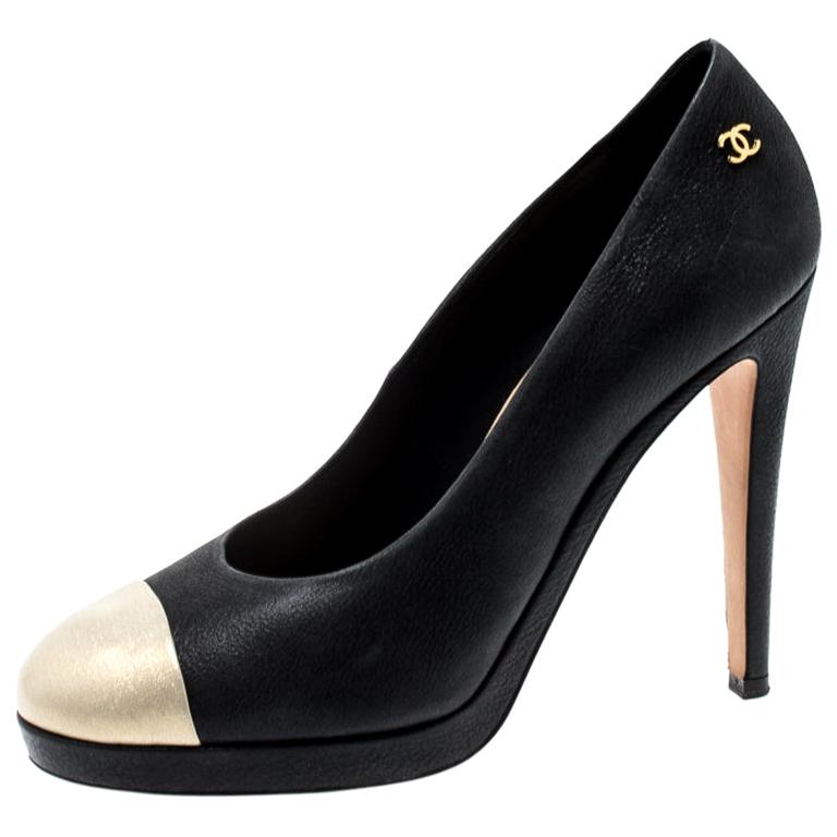Chanel Two Tone Leather Cap Toe Platform Pumps Size 38 For Sale at 1stDibs