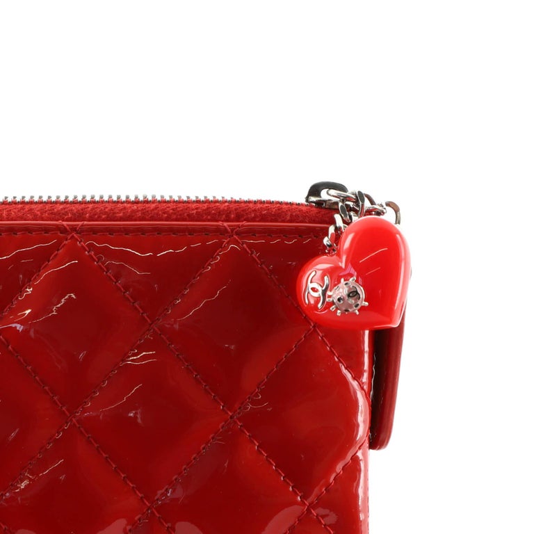 Chanel Valentine Hearts O Case Clutch Quilted Patent Medium For Sale at ...