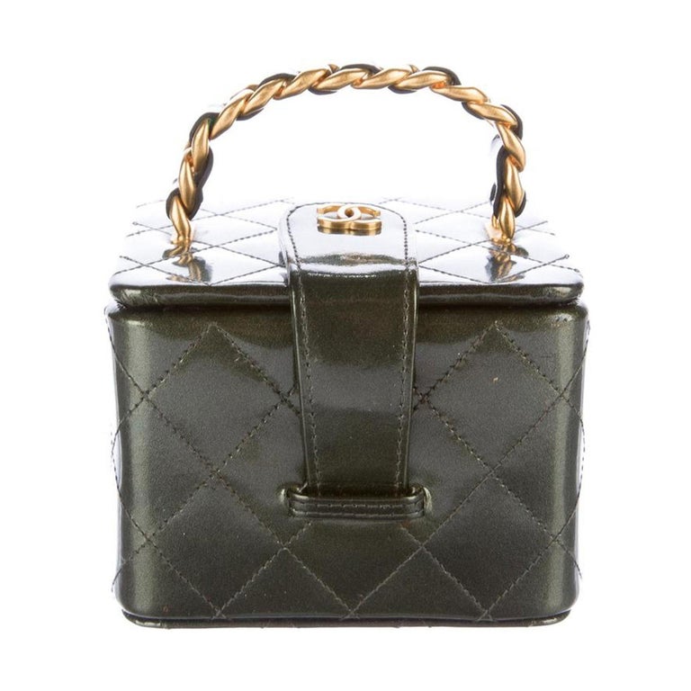 Chanel Vanity Case Micro Mini 90s Vintage Iridescent Rare Green Patent ...