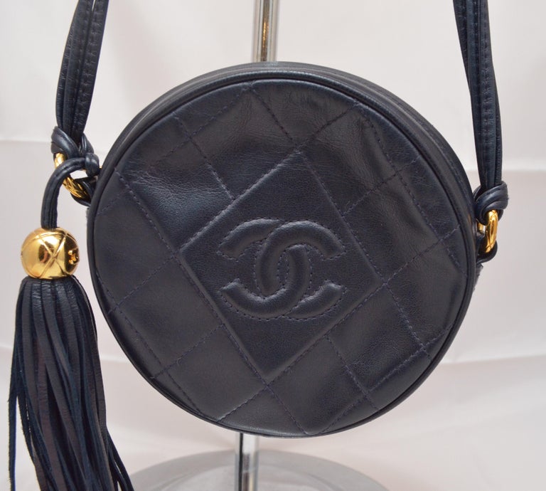Chanel Vintage 1990's Navy Leather Circle Crossbody Bag at 1stDibs ...