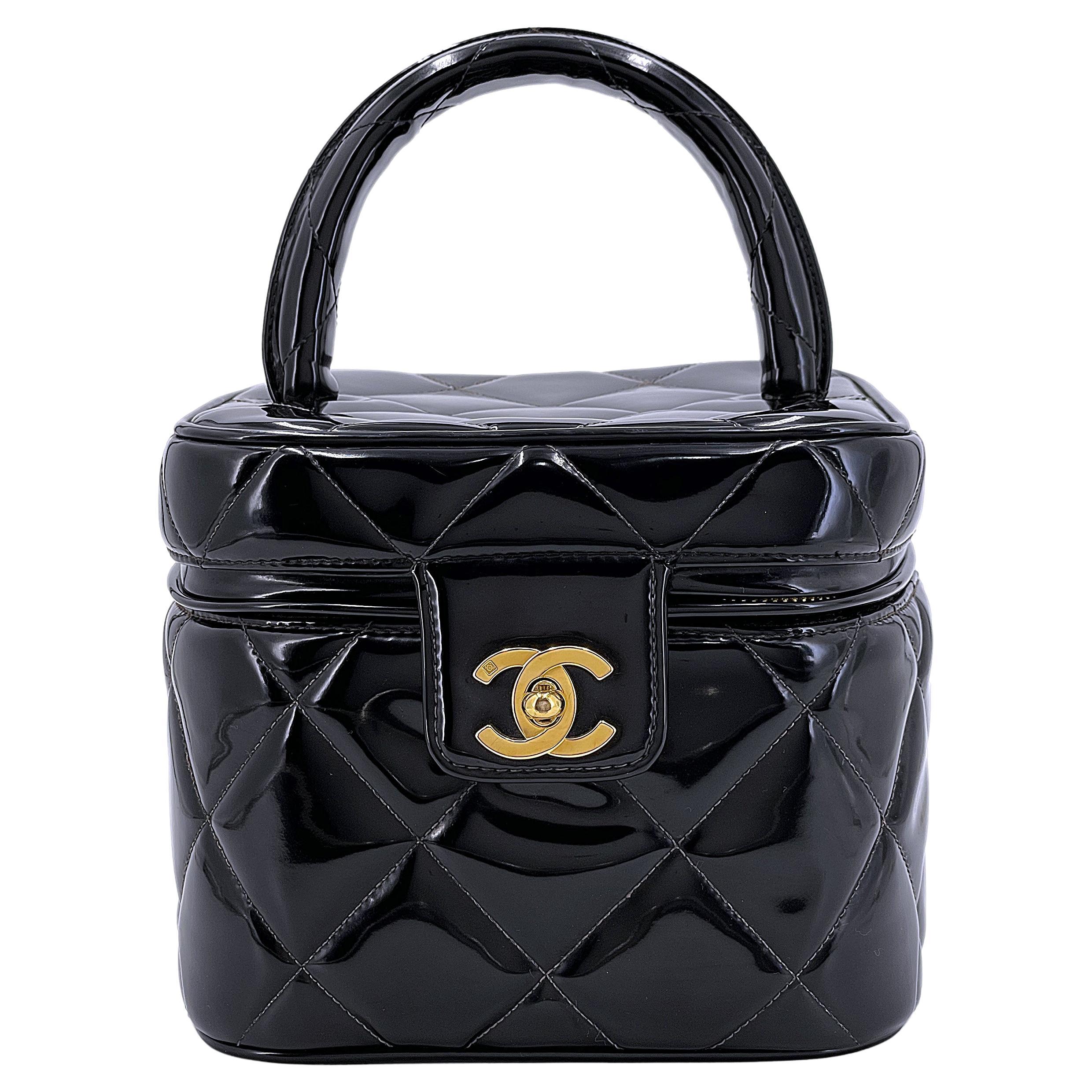 Chanel Vintage 1995 Spring Barbie Vanity Case Bag Black 67599 For Sale ...