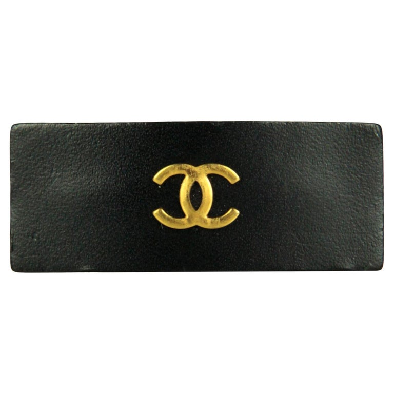 Chanel Vintage Black/Gold CC Logo Hair Clip For Sale at 1stDibs