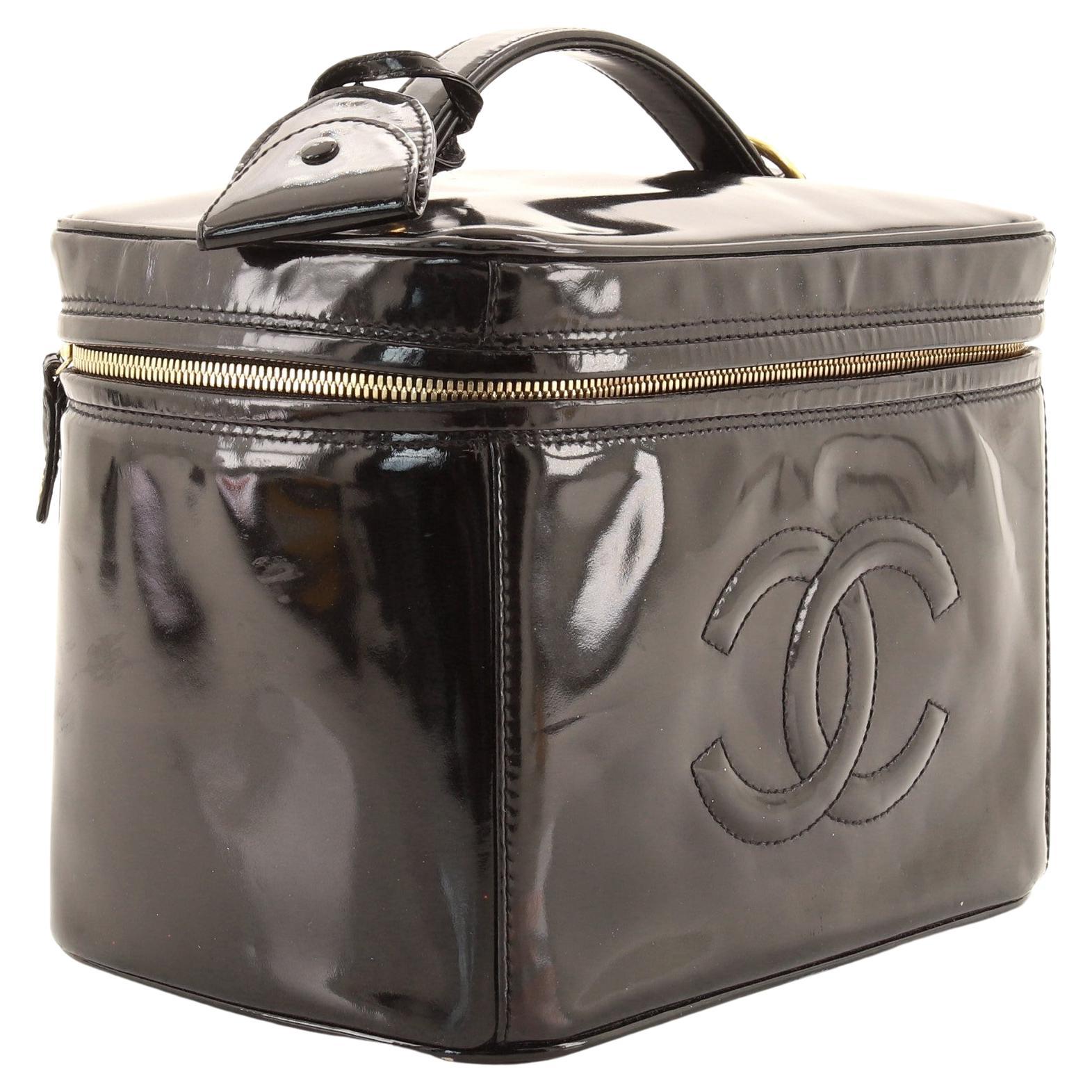 Chanel Black Caviar Quilted Fanny Belt Pack Bag at 1stDibs | quilted ...