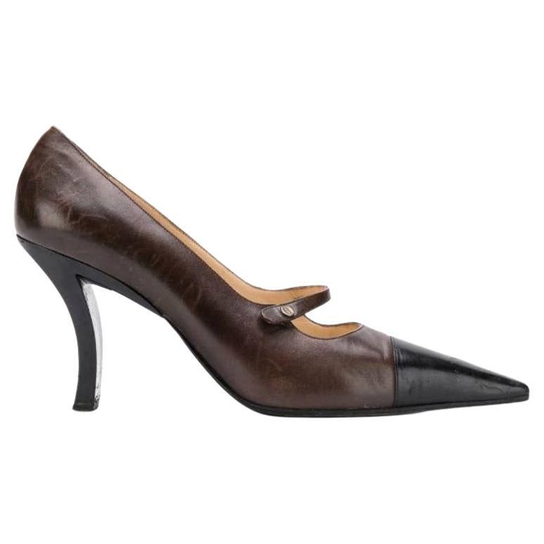 Chanel Vintage brown 2000s leather décolleté For Sale at 1stDibs