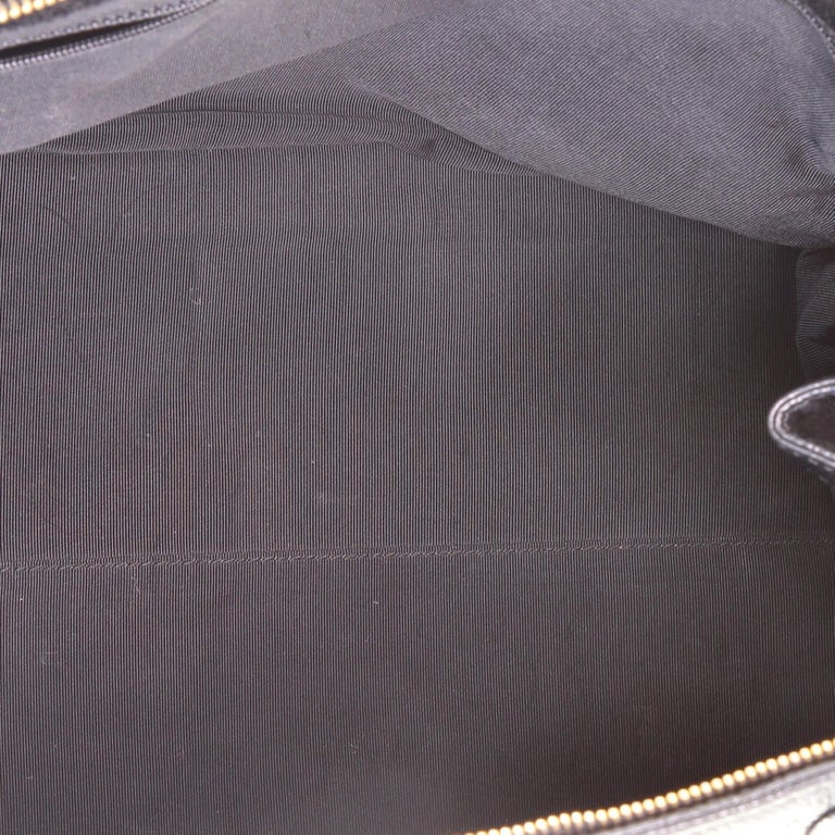 Chanel Vintage CC Zip Square Shoulder Bag Caviar Large For Sale at 1stDibs