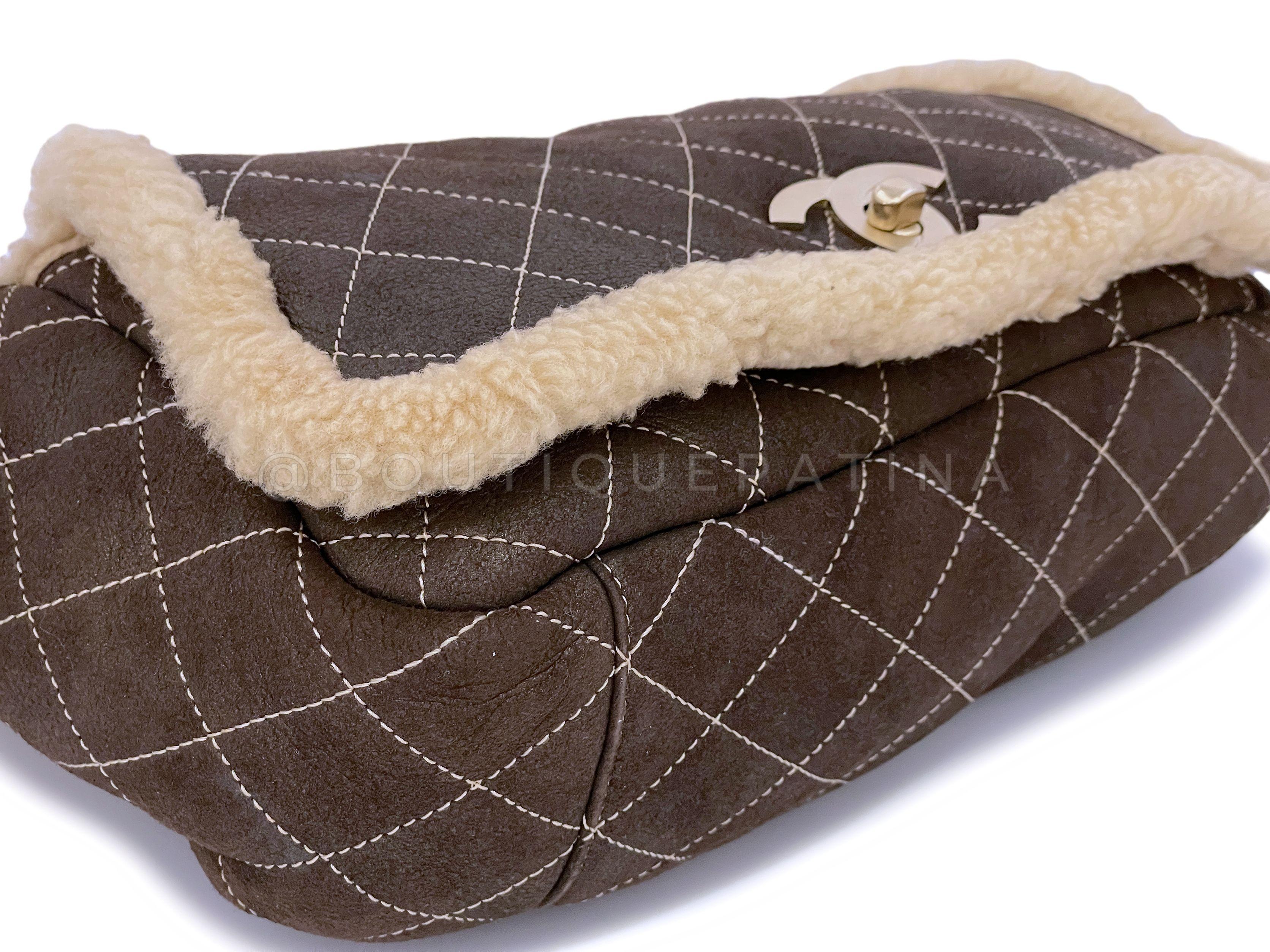 Chanel Vintage Classic Shearling Jumbo CC Flap Bag 65165 For Sale at ...