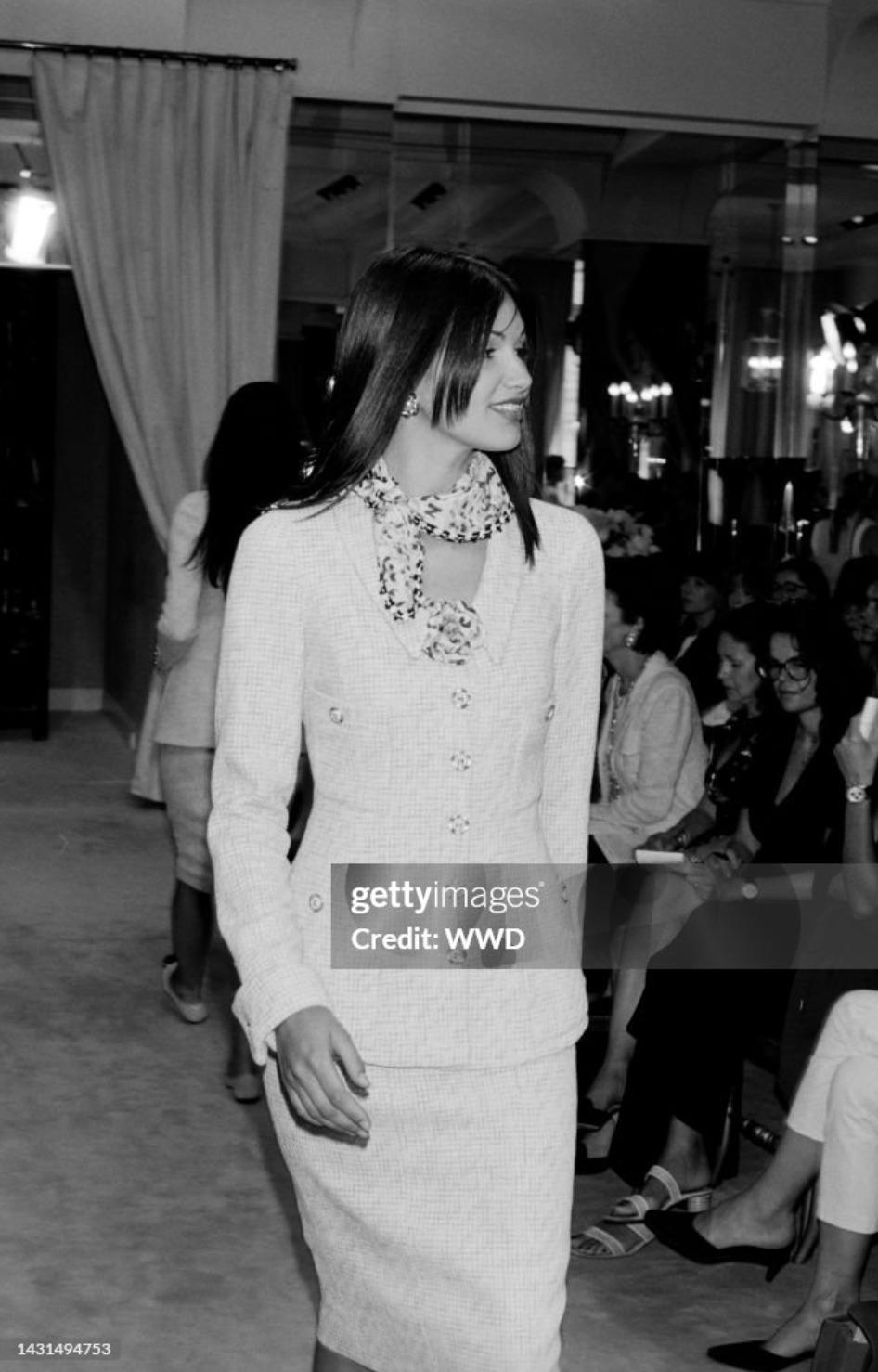 Chanel Vintage Cruise 1994 Multicolor Pastel Pink Orange 94C Tweed Jacket For Sale at 1stDibs