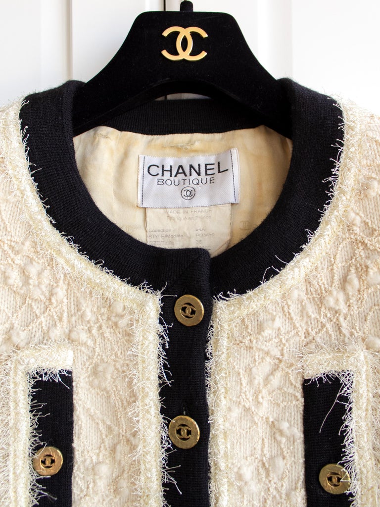 Chanel Vintage Fall 1994 Claudia Ecru Black Gold Tweed 94A Jacket For Sale at 1stDibs