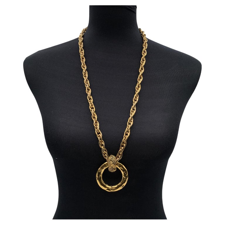 Chanel Vintage Gold Metal Chain Long Necklace Ring Pendant For Sale at ...