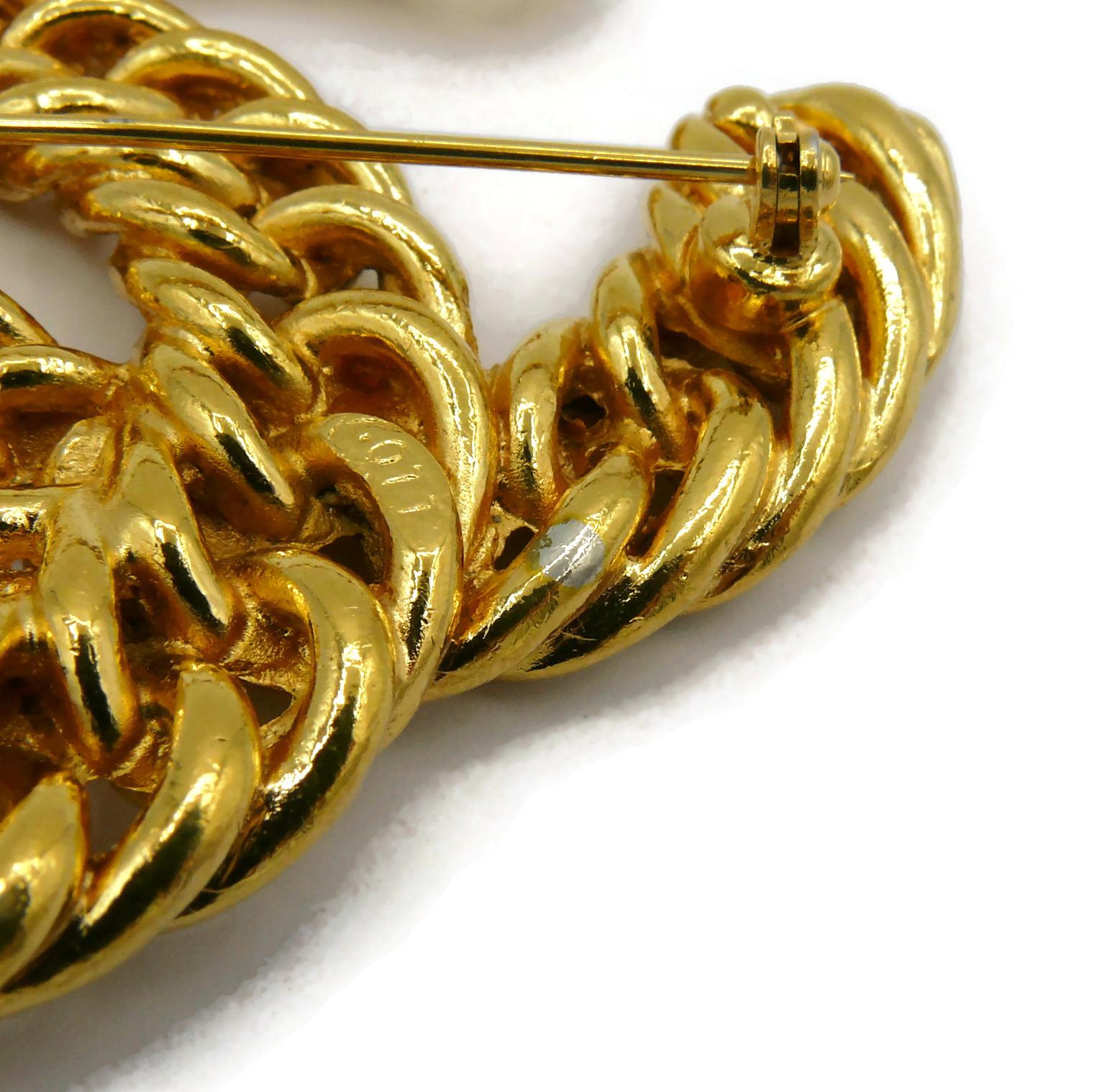 CHANEL Vintage Massive Iconic Gold Tone Curb Chain Logo Brooch For Sale at 1stDibs