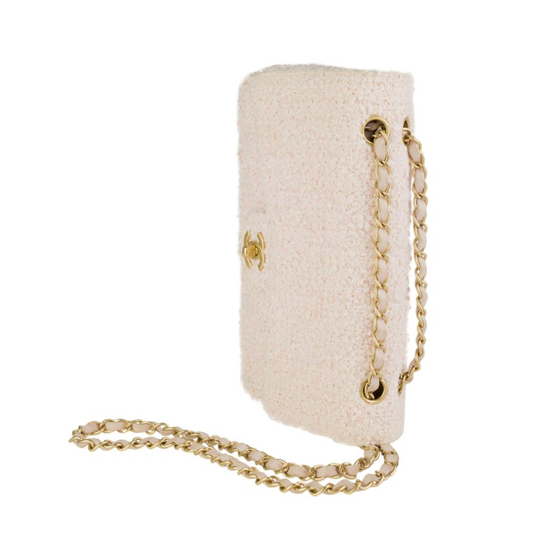 Chanel Vintage Pink Tweed Medium Classic Soft Pink Flap Bag For Sale at ...