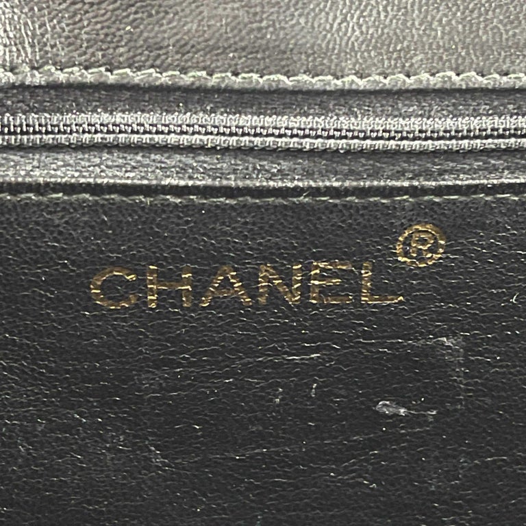 CHANEL Vintage *Rare* Top Handle Lambskin CC Small Envelope Bag For ...