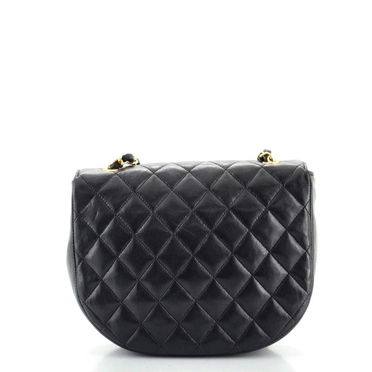 Chanel Vintage Round CC Chain Crossbody Bag Quilted Lambskin Small For ...