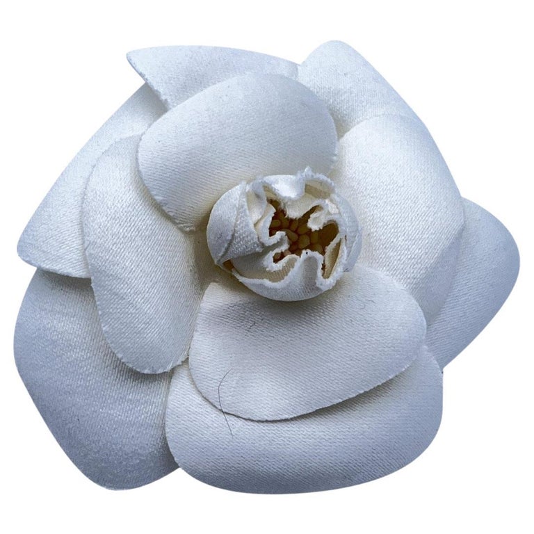 Chanel Vintage White Fabric Camelia Camellia Flower Pin Brooch For Sale ...