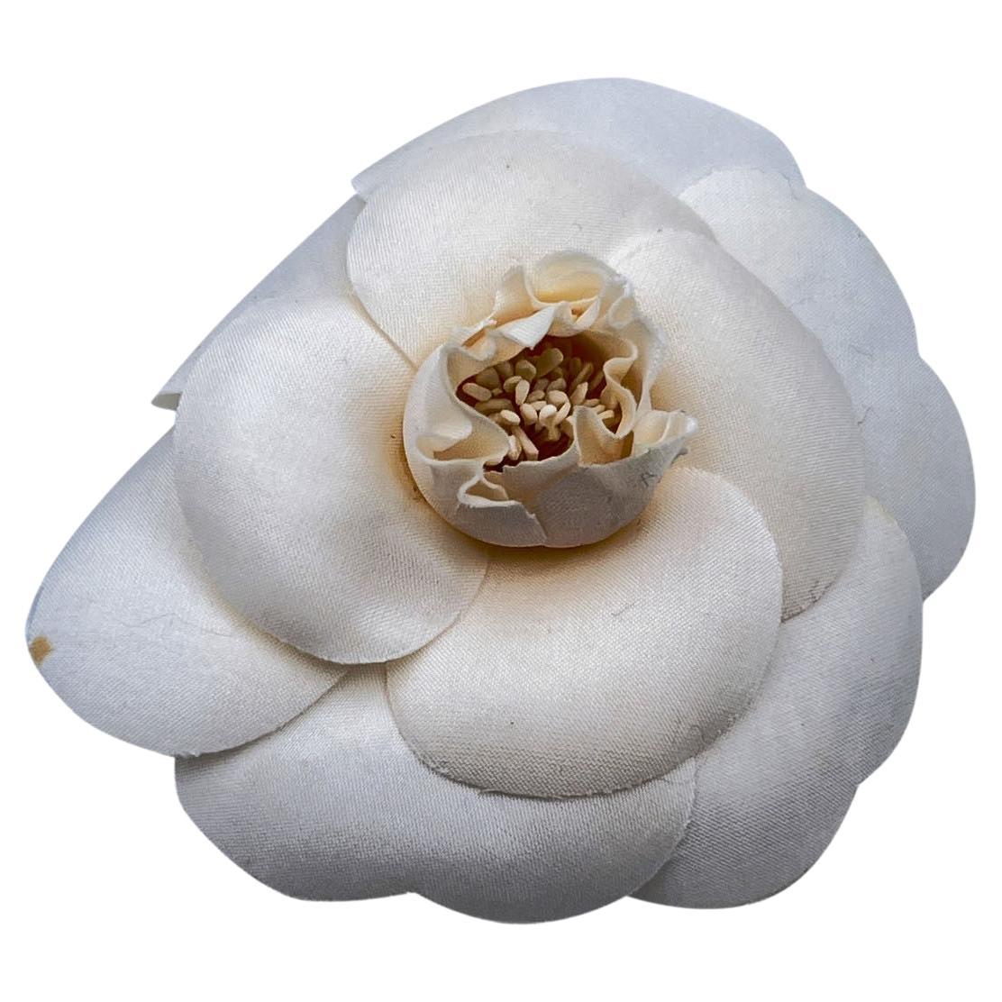 Chanel Vintage White Silk Flower Camelia Camellia Brooch Pin For Sale ...
