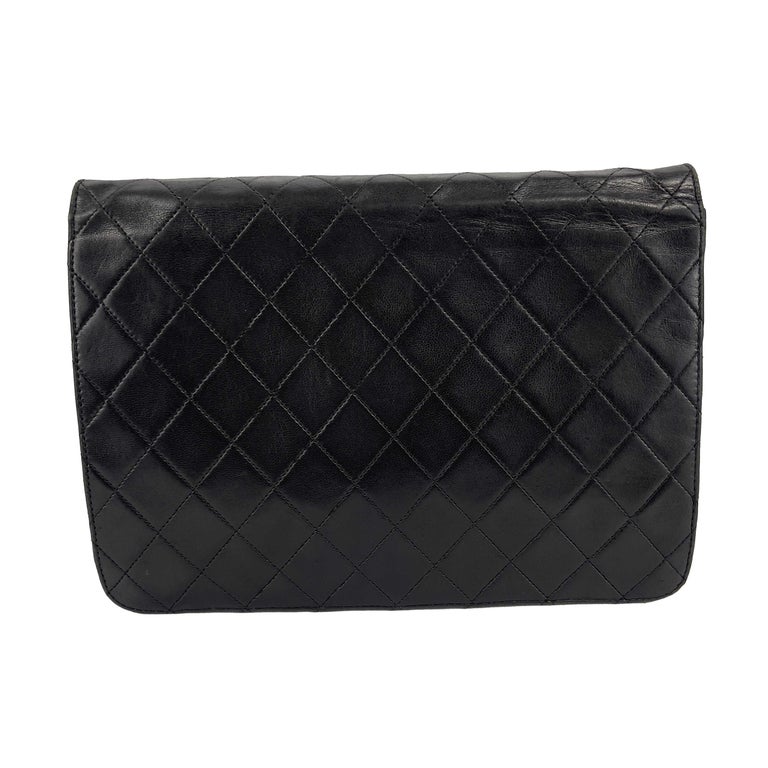 CHANEL - VTG CC Logo Old Medium Black Matelasse Quilted Shoulder Bag ...