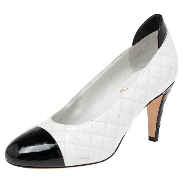 Chanel White/Black Leather And Patent Cap Toe Pumps Size 36.5 at 1stDibs