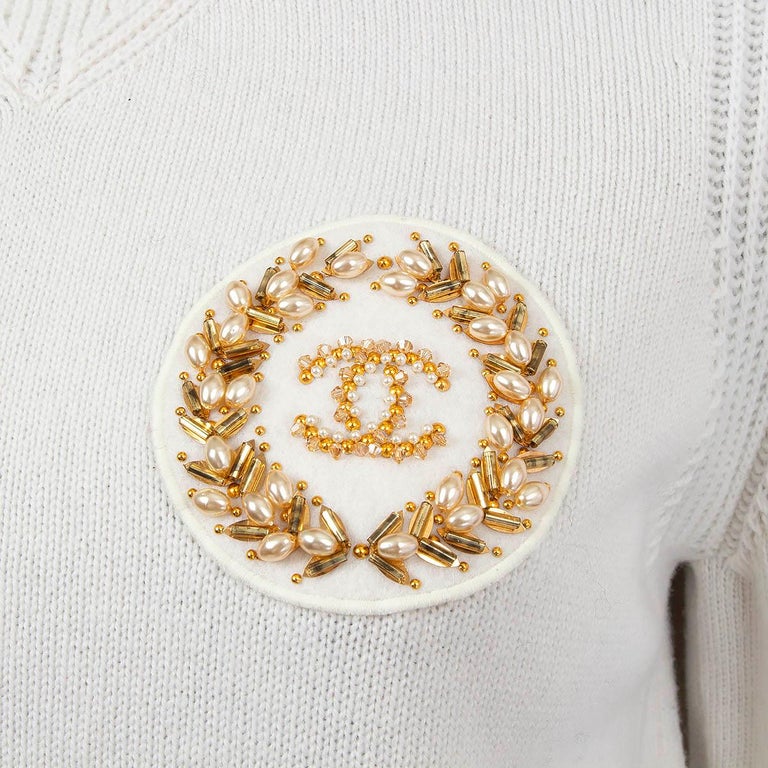 CHANEL white cashmere 2020 20A RUE CAMBONE EMBLEM Sweater 38 S For Sale ...