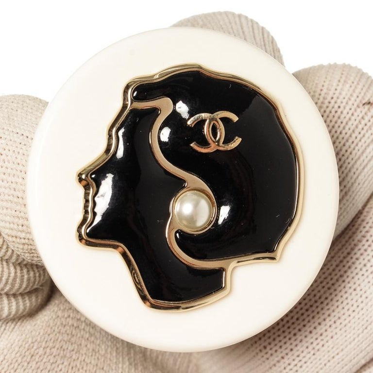 Chanel White Faux Pearl Mademoiselle Profile Pin Brooch For Sale at 1stDibs