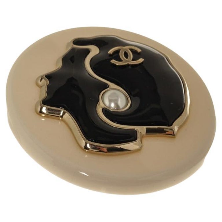 Chanel White Faux Pearl Mademoiselle Profile Pin Brooch For Sale at 1stDibs