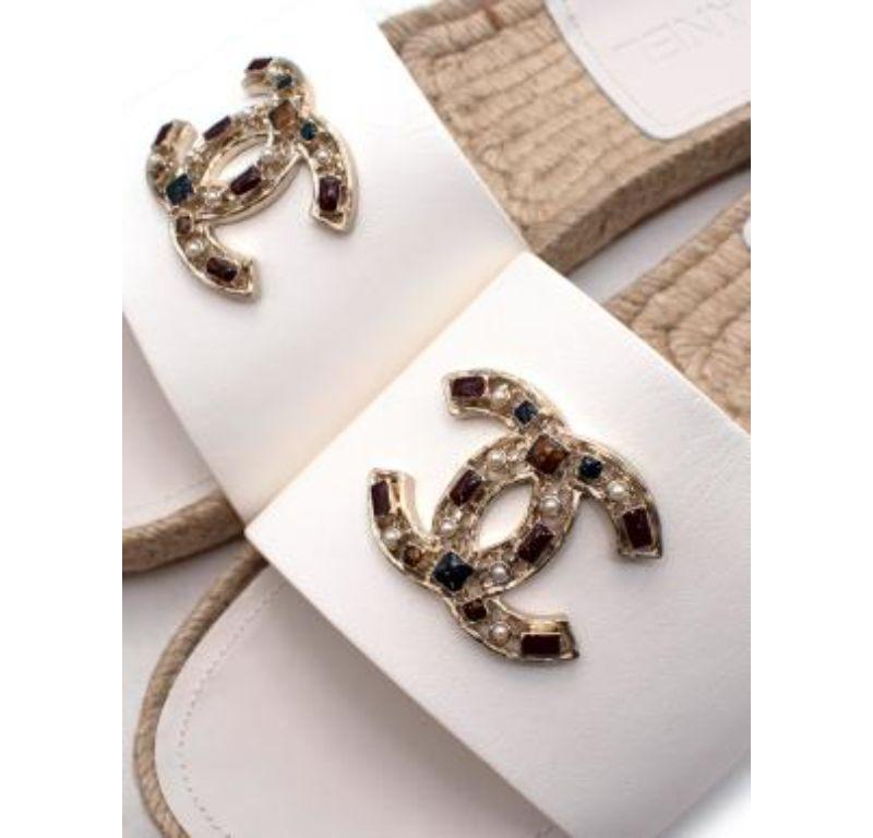 Chanel White Leather Espadrille Sliders with Embellished Logo For Sale ...