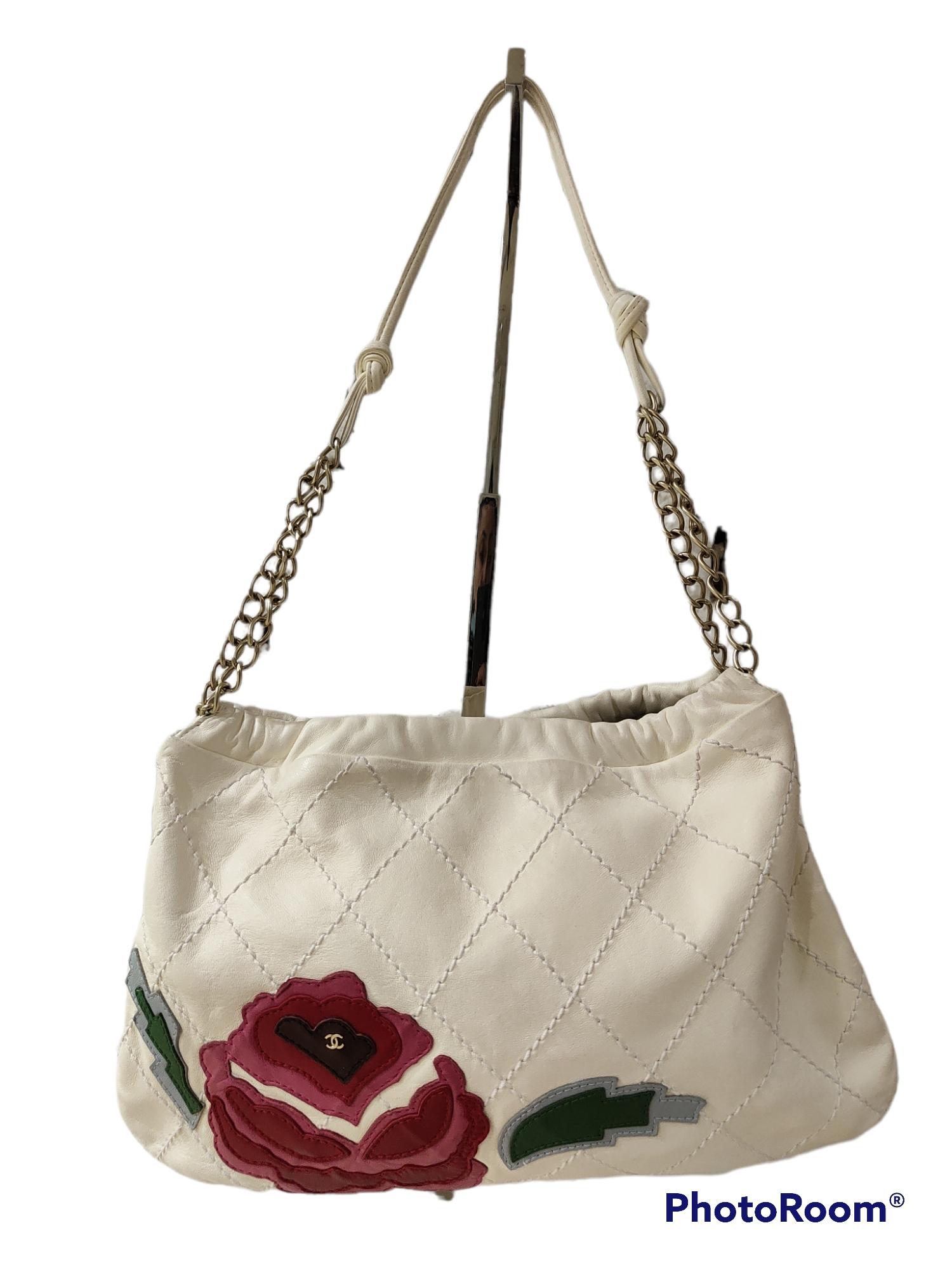 Chanel white multicoloured flower shoulder bag For Sale at 1stDibs ...