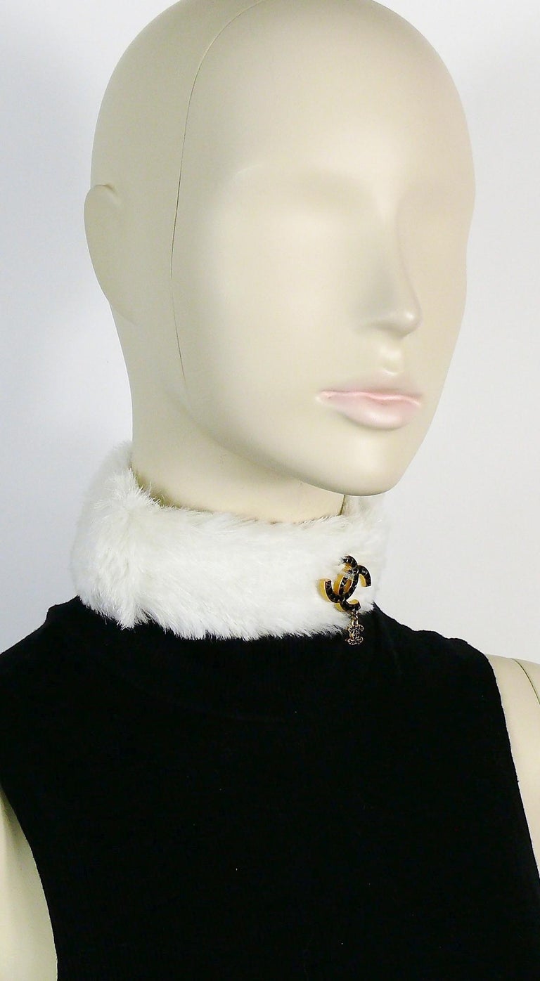 Chanel White Rabbit Fur Jewelled CC Choker Necklace at 1stDibs