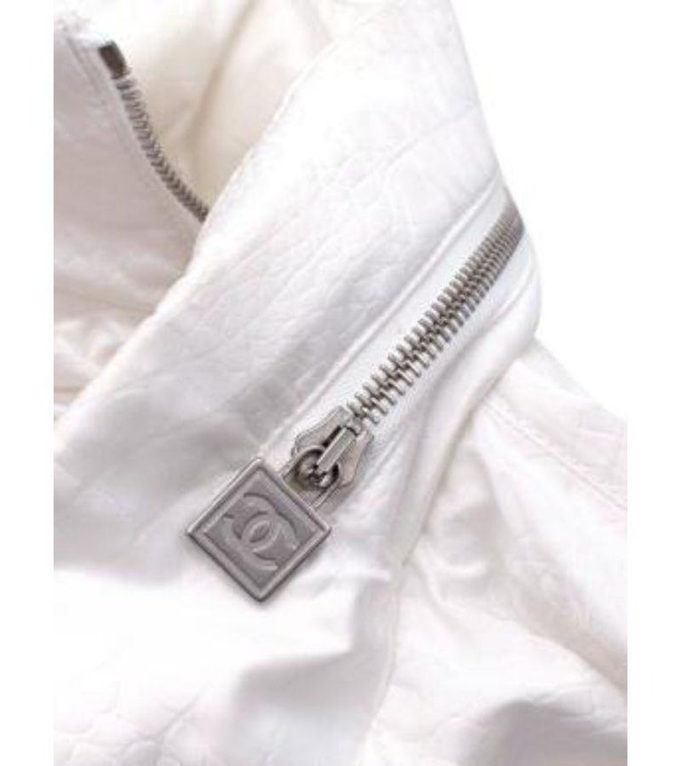 Chanel White Zip Up Jacket For Sale at 1stDibs