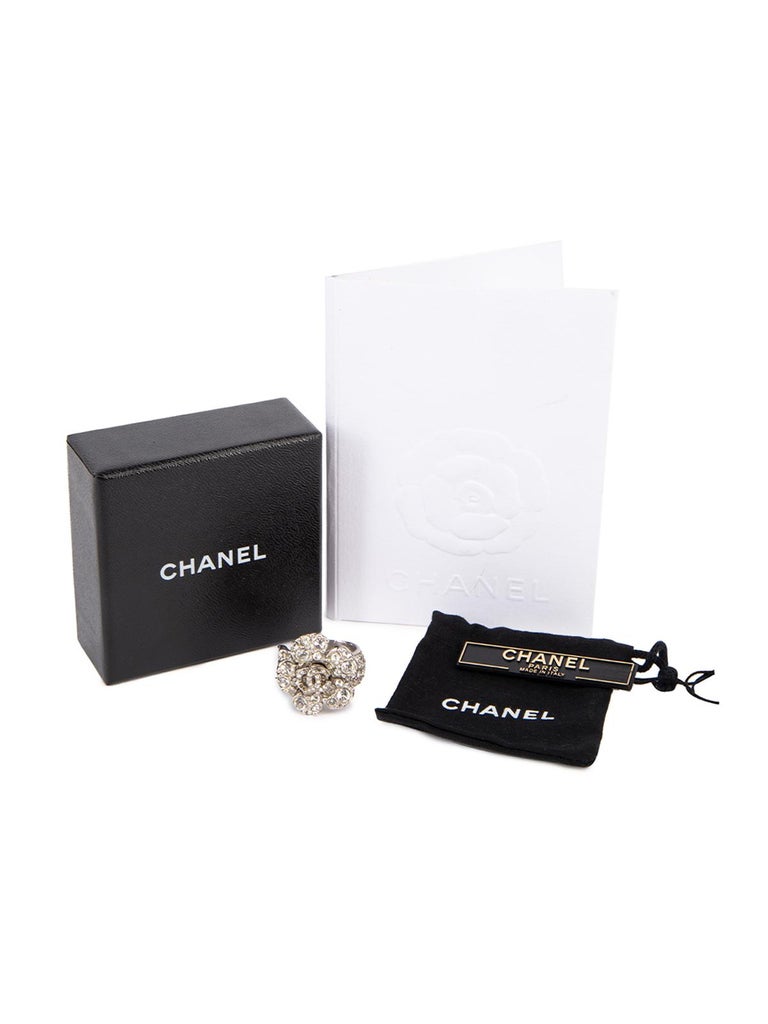 Chanel Women's Embellished Flower CC Ring For Sale at 1stDibs