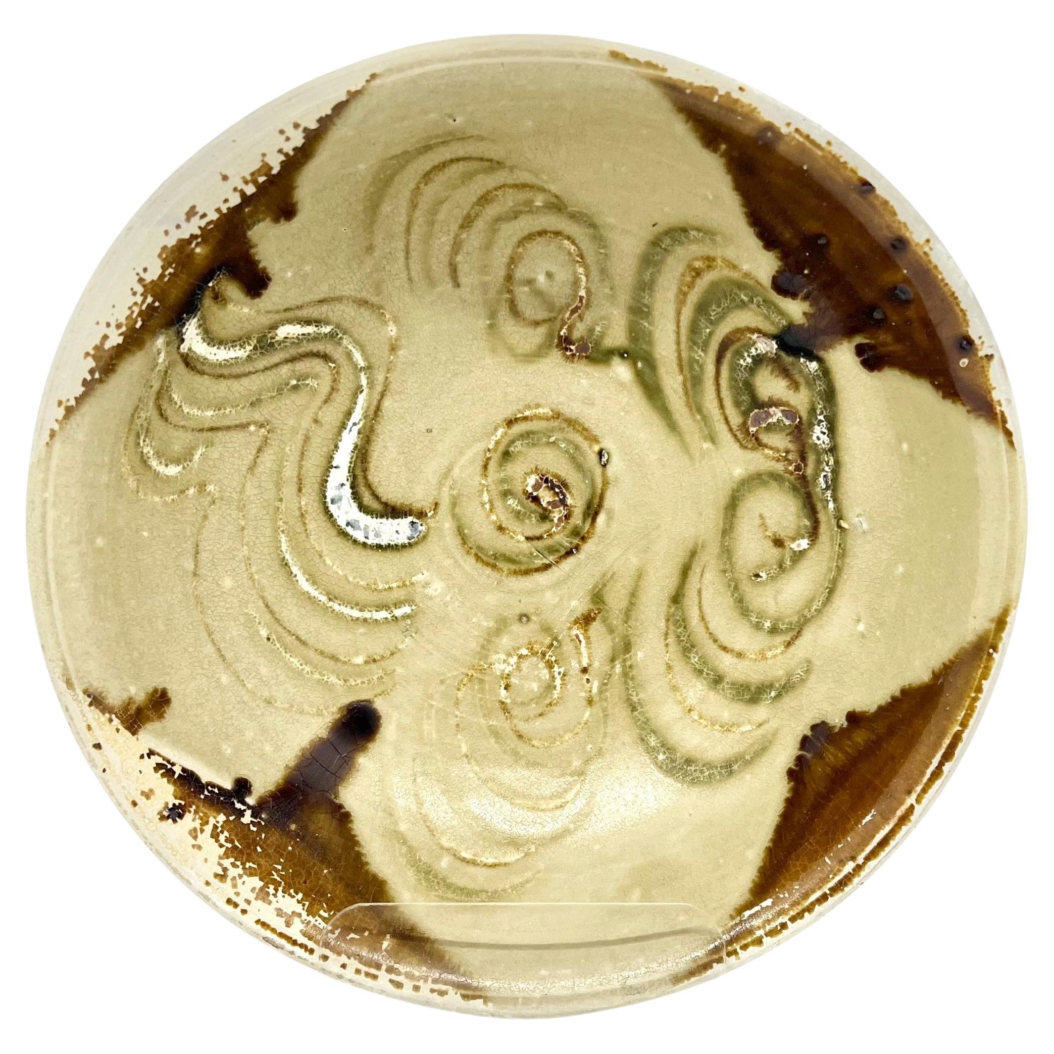 Changsha bowl with cloud or wind patterns, Tang Dynasty For Sale at 1stDibs